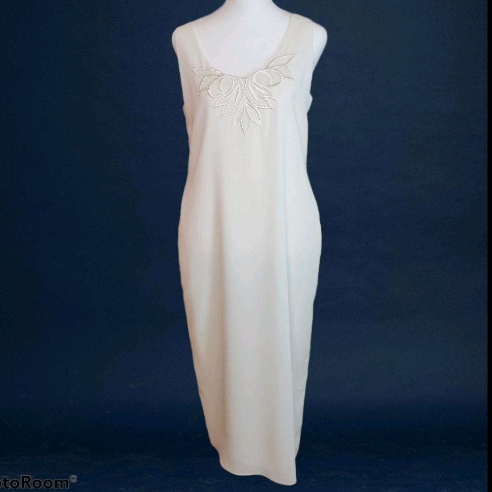Vintage Regina Bianca Ivory Sheath Dress - Gem